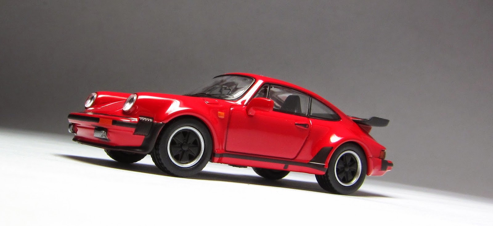 First Look, Part 1: The Classics of Kyosho Porsche Minicar Collection 6 ...