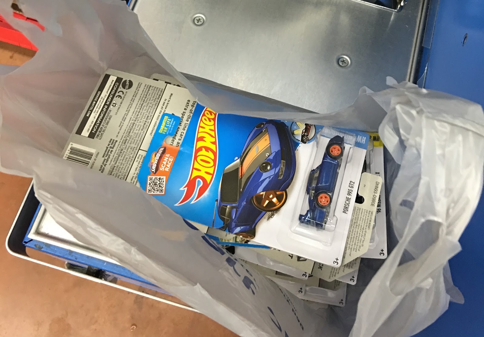 Look what’s hitting: Hot Wheels 2016 E Case… – LamleyGroup