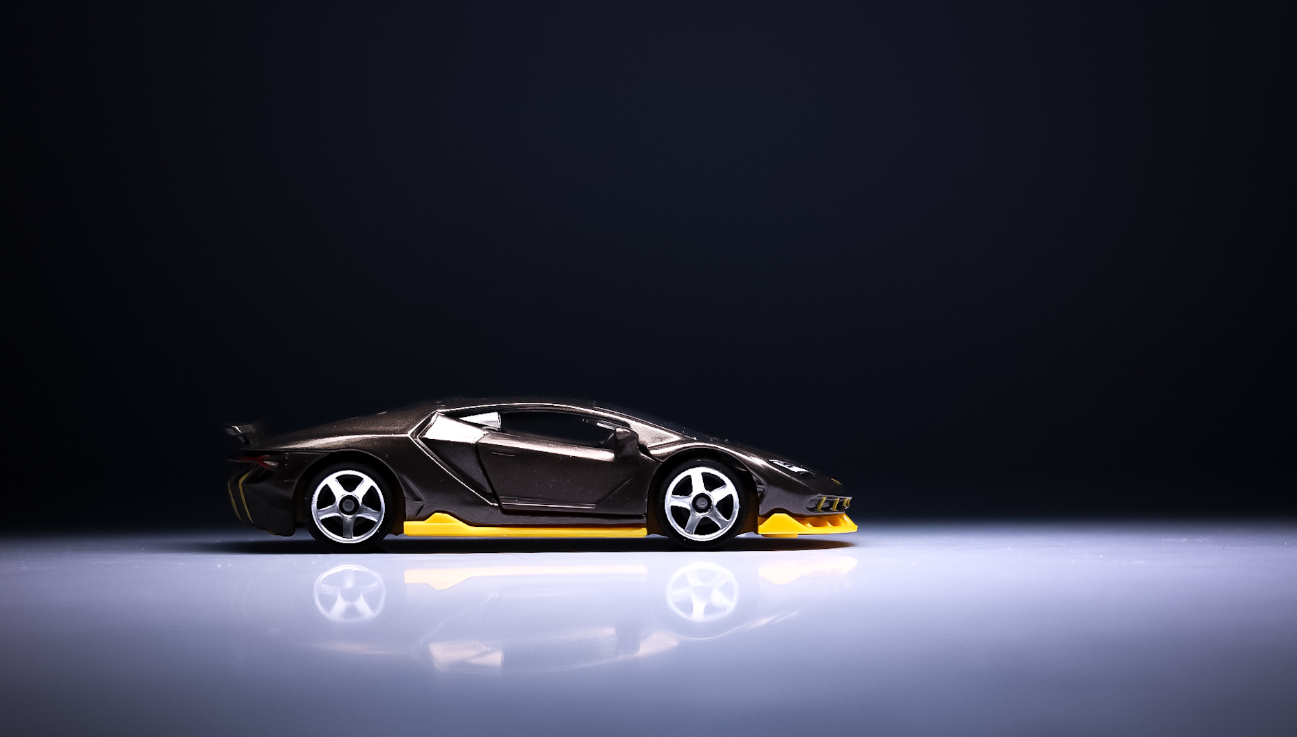 Preview: Matchbox Moving Parts Lamborghini Centenario – LamleyGroup